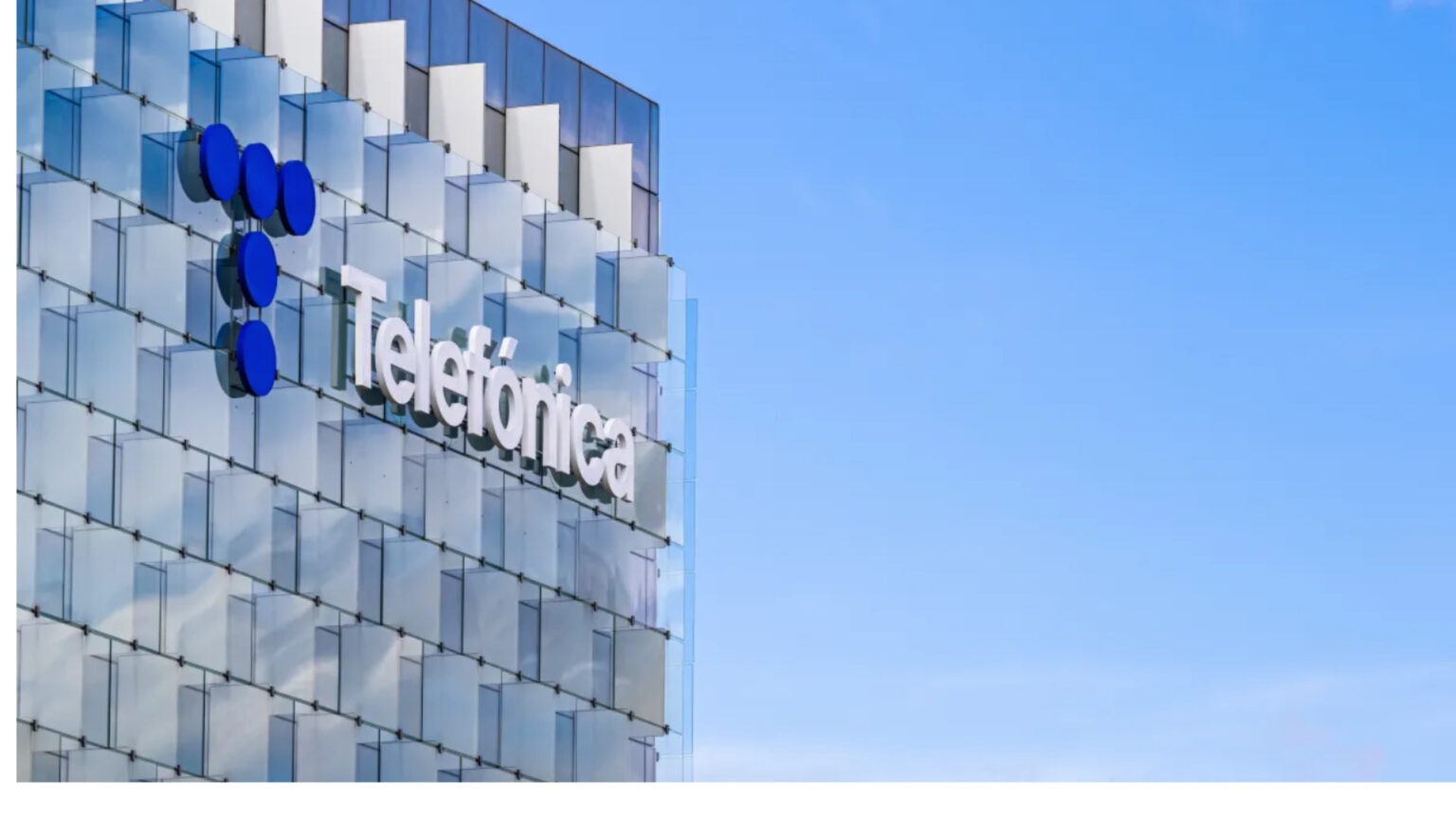 Telefónica, nuovo piano di uscite fino a 7.000 dipendenti